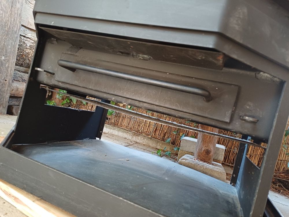Schwedenofen mit Glastüren, schwarz, guter Zustand (Gebraucht) in ...