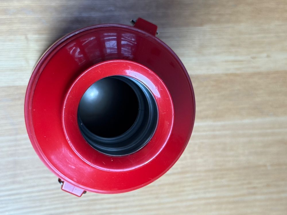 Vintage Nissan Thermoskanne, rot (Gebraucht) in Horgen für CHF 10 – mit ...