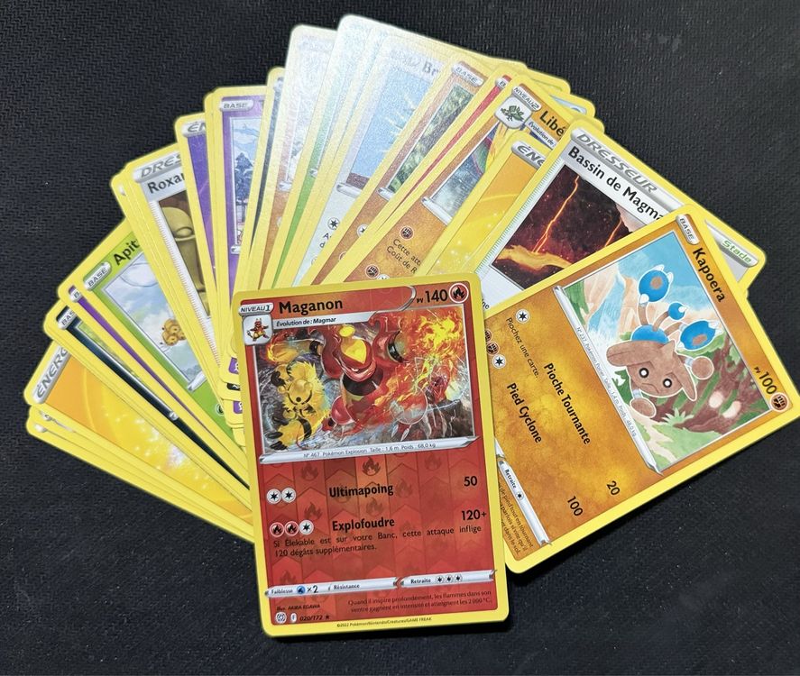 Lot de 30 cartes Pokemon francais | Kaufen auf Ricardo