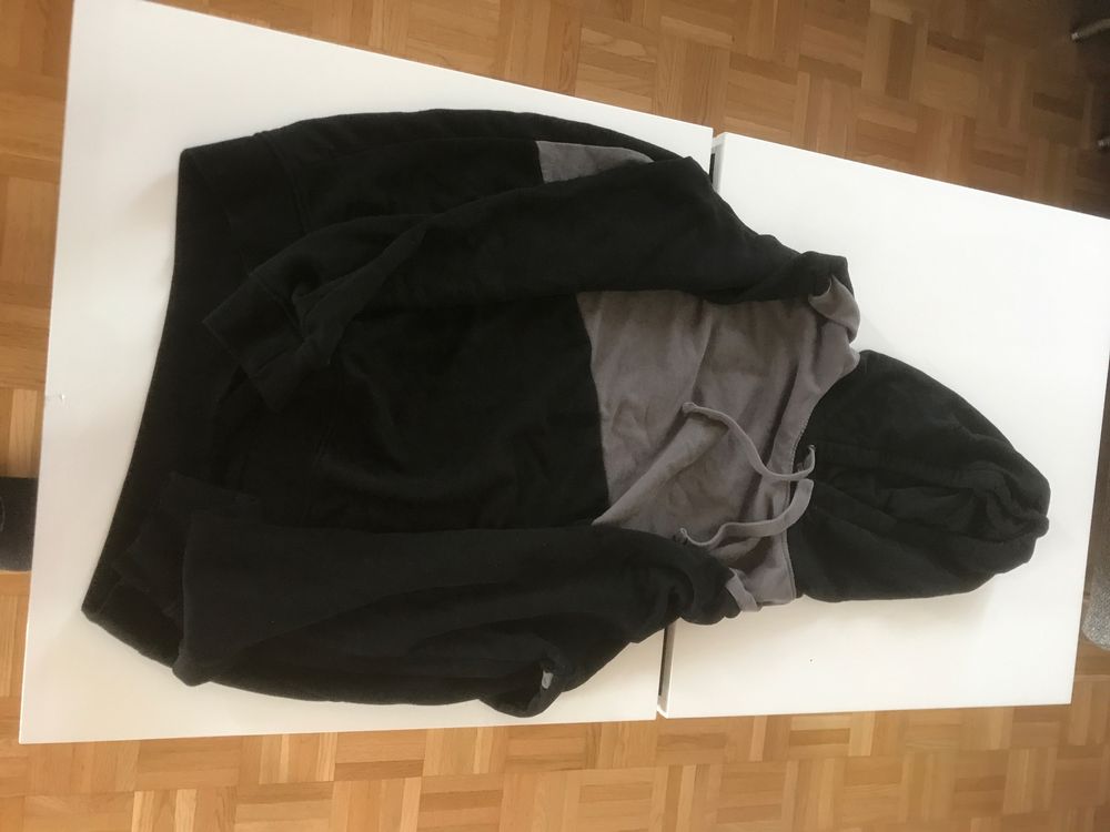 Pullover (Gebraucht) in Kloten für CHF 3.5 – mit Lieferung auf Ricardo ...
