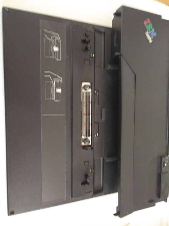 IBM THINK PAD T42 DOCKING STATION (Gebraucht) in Bern für CHF 5 – mit ...