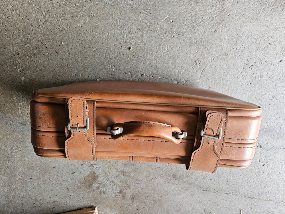 alter Koffer (Gebraucht) in Wigoltingen für CHF 5 – nur Abholung auf ...