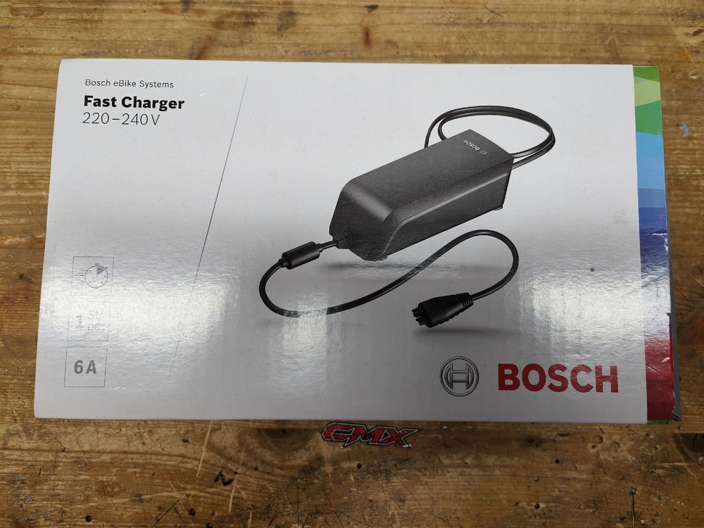 Ladegerät Bosch BES2 (Neu (gemäss Beschreibung)) in Sachseln für CHF ...