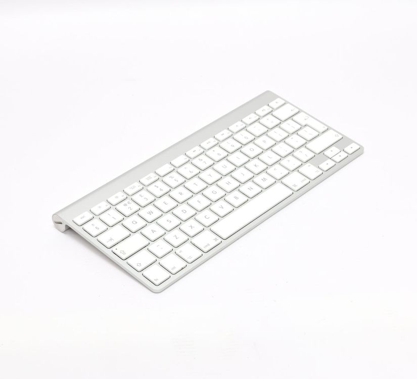 APPLE Wireless Keyboard, Model A1314, QWERTY layout | Kaufen auf Ricardo