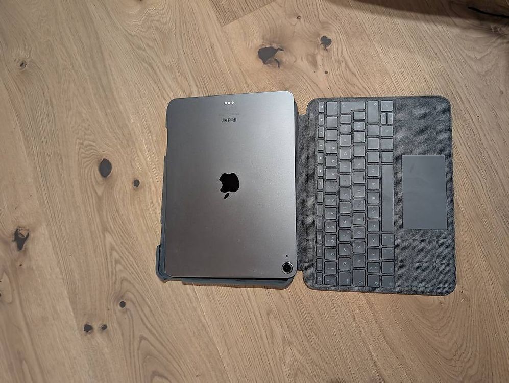 iPad Air 5. Generation, 256 GB, Space Gray (Gebraucht) in Waldkirch für CHF 569 – nur Abholung ...