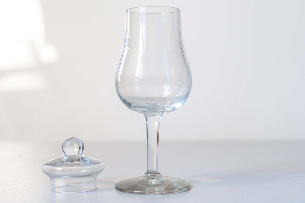 6x Degustationsglas Spirituosen Whisky,Grappa... mit Deckel (Neu ...