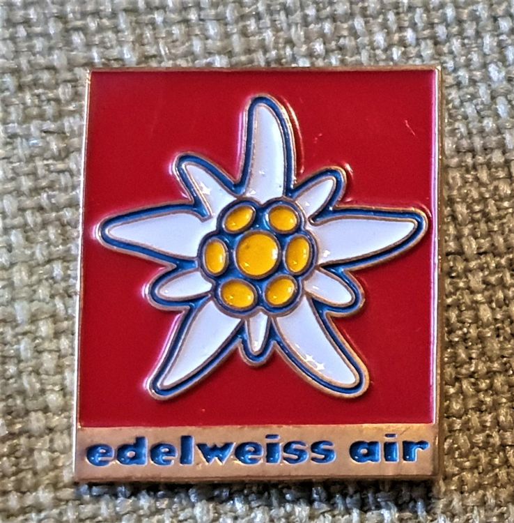 H636 - Pin Suisse Schweiz Edelweiss Air | Kaufen auf Ricardo
