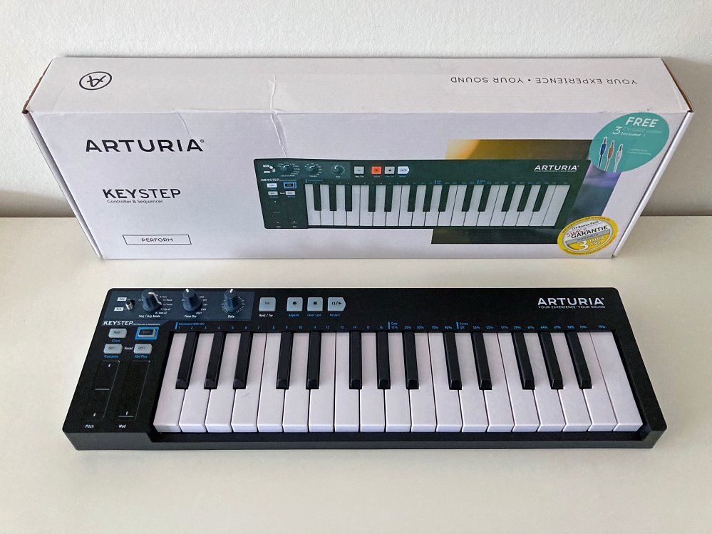Arturia Keystep BLACK NOIR SCHWARZ | Kaufen auf Ricardo