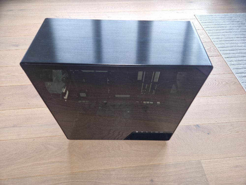 PC Case nur mit Abholung (Gebraucht) in Gossau SG für CHF 14 – nur Abholung auf Ricardo kaufen