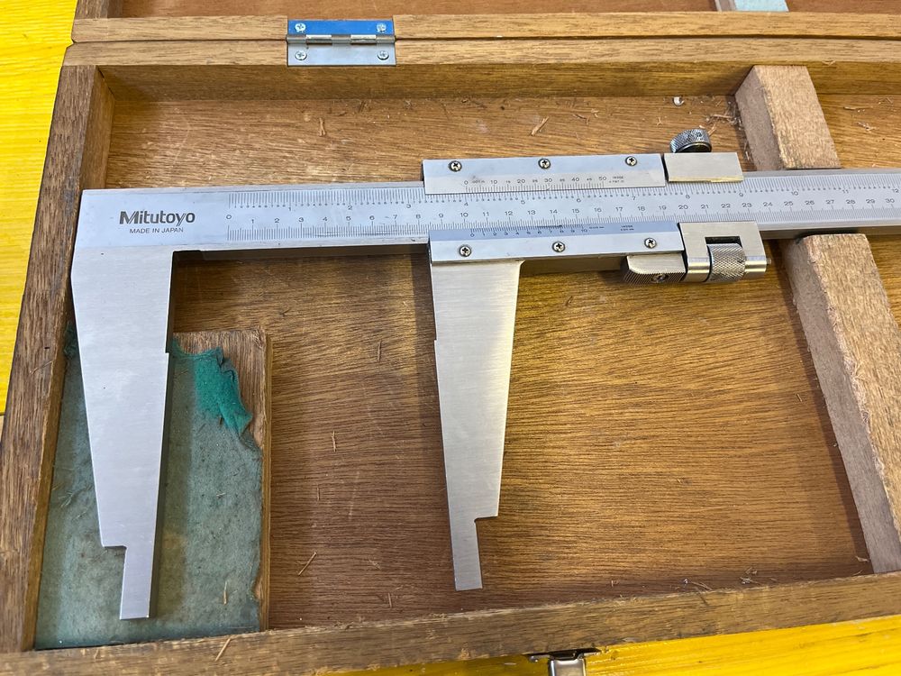 Mitutoyo Schieblehre 100cm (Gebraucht) in Unterterzen für CHF 220 – nur ...