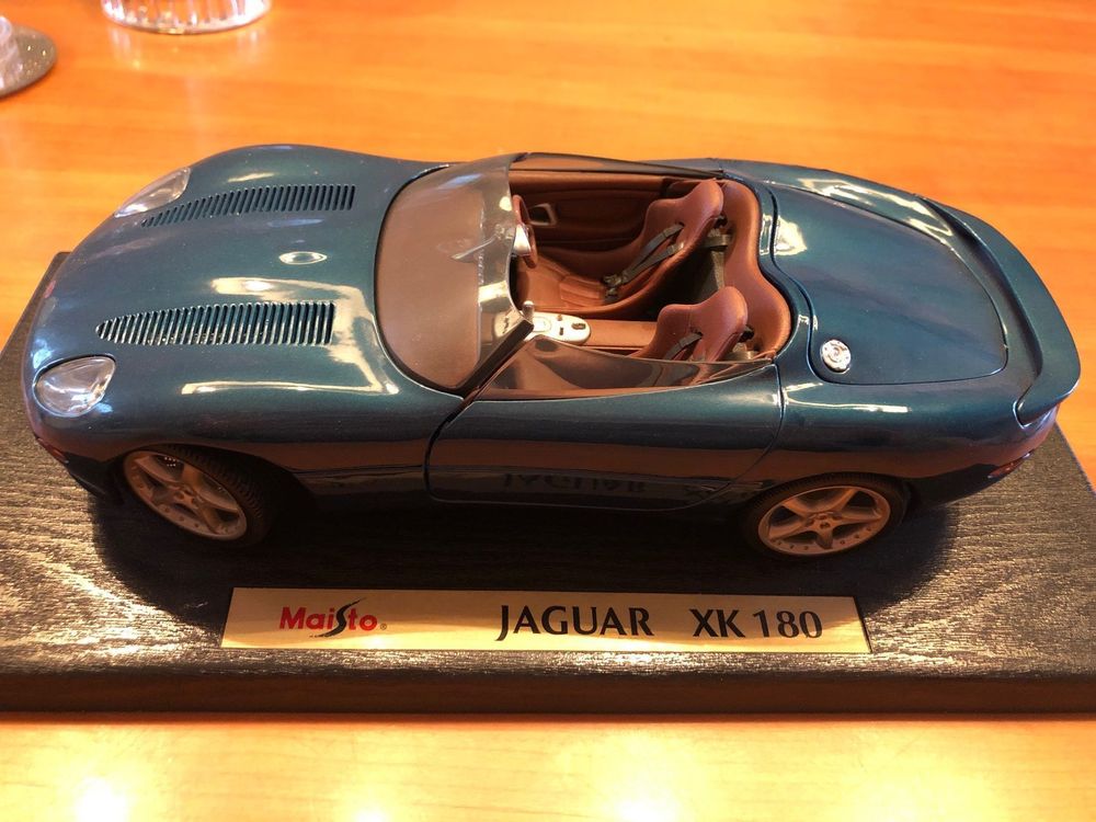 Jaguar XK180 Maisto (Gebraucht) in Murten für CHF 8 – mit Lieferung auf Ricardo kaufen