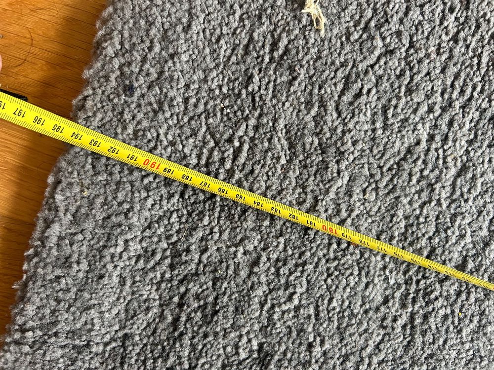 Teppiche grau (Gebraucht) in Zürich für CHF 20 – mit Lieferung auf ...