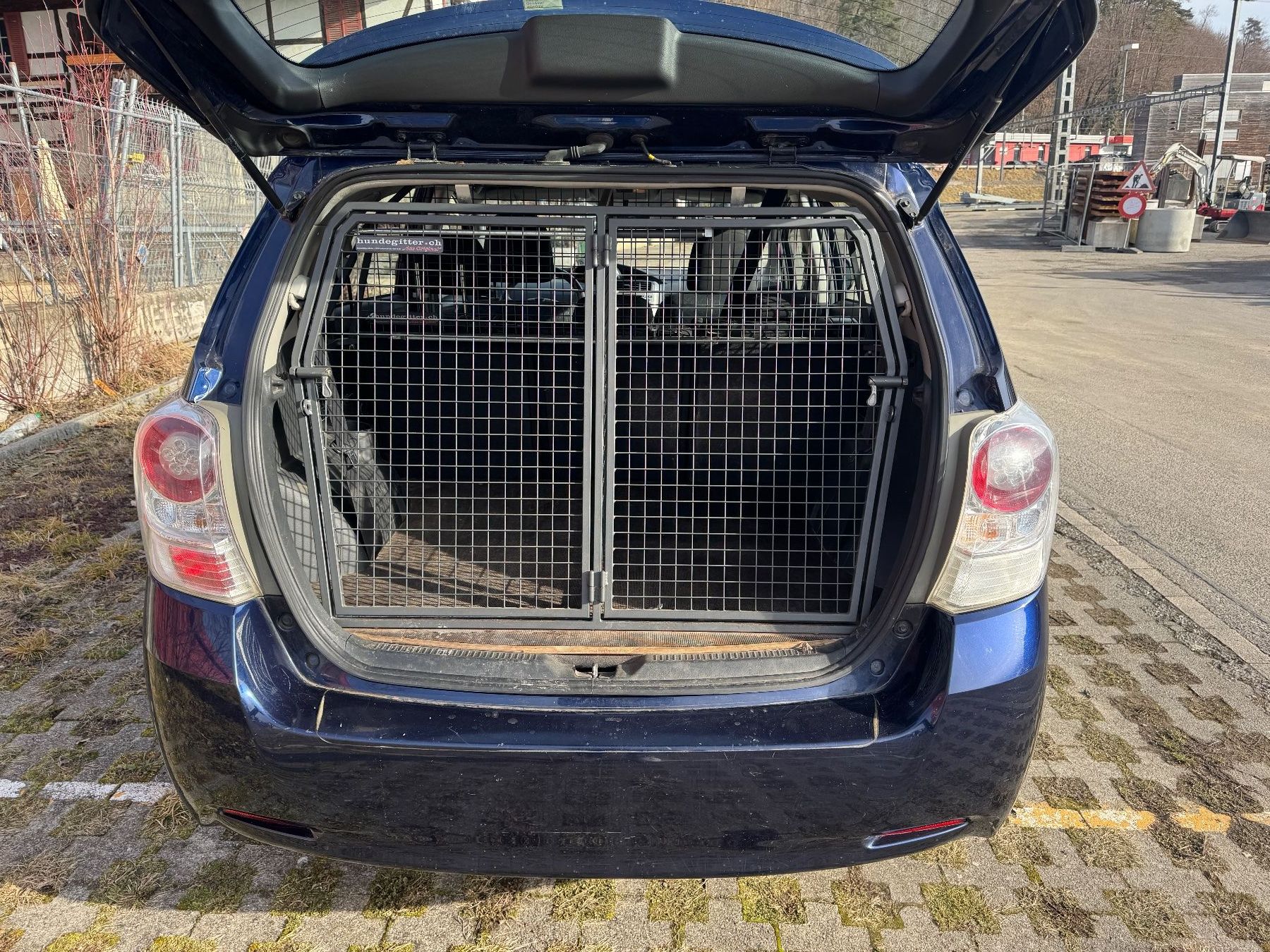 Toyota Verso 1.8 aus 1. Hand ab Service mit gültiger MFK (Gebraucht) in ...