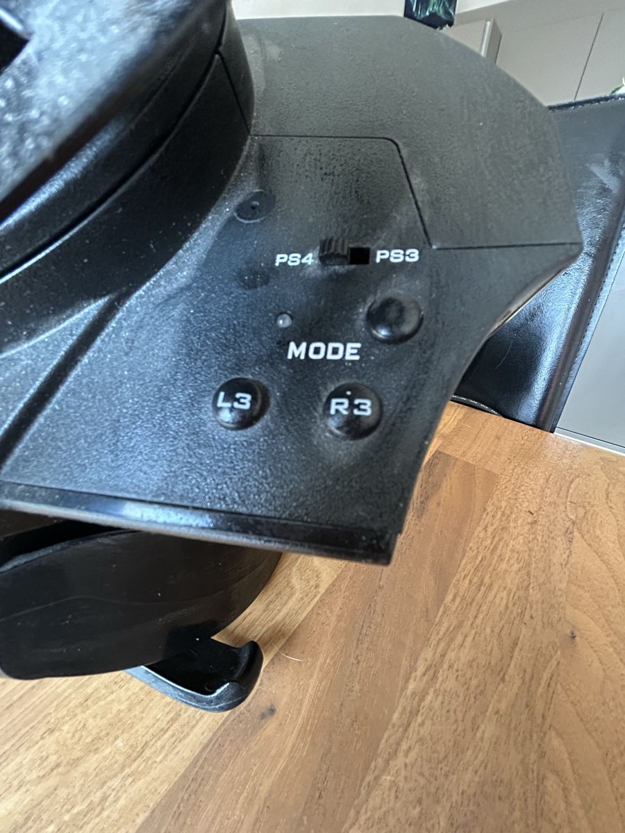 Thrustmaster ps3/ps4/pc (Gebraucht) in Muri b. Bern für CHF 67 – nur ...