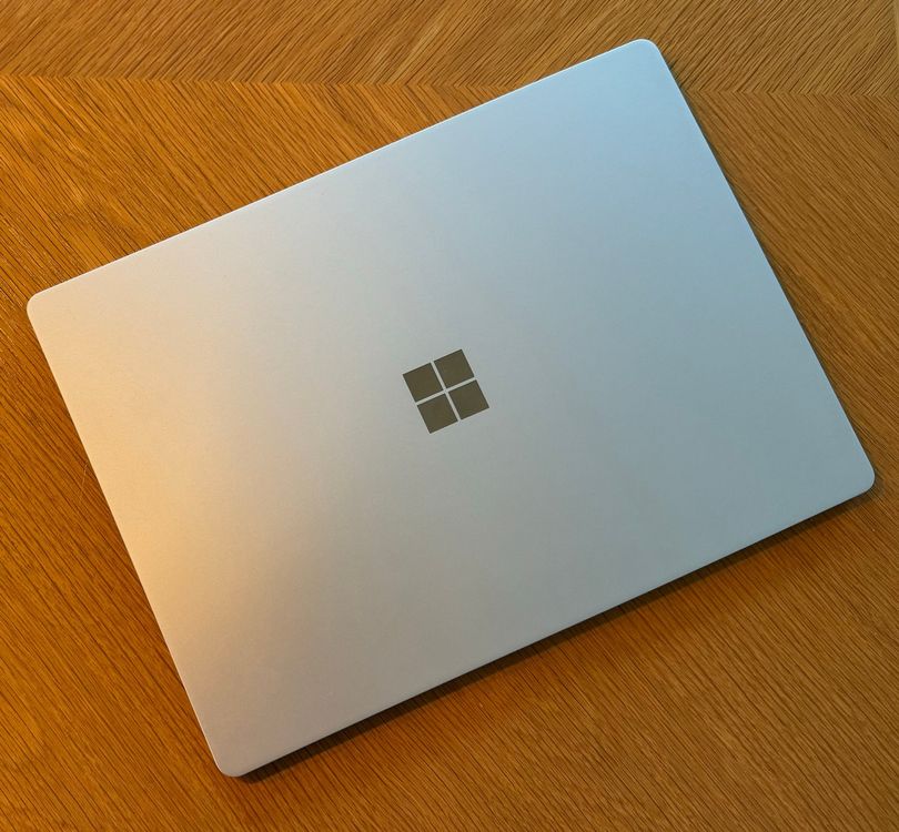 Microsoft Surface Laptop (1. Gen) - Intel i5, 256GB, 8GB RAM (Gebraucht ...