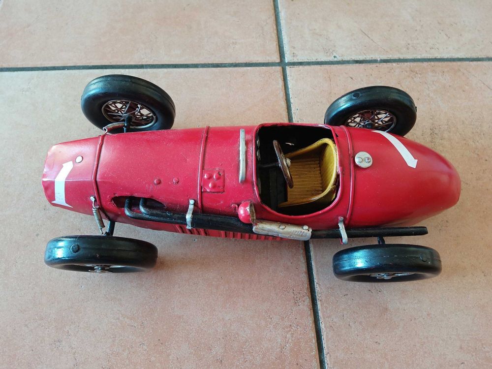 Antikes Formel 1 Rennauto - Messing (Gebraucht) in für CHF 14 – mit ...