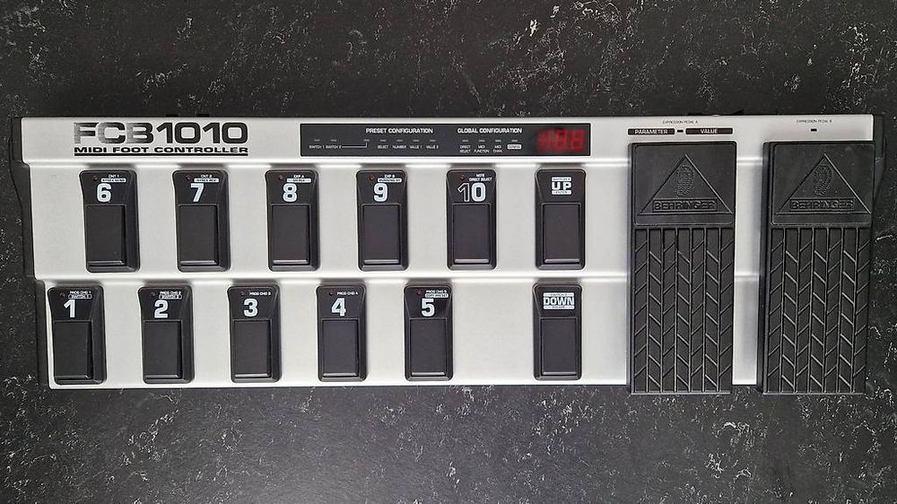 Behringer FCB 1010 MIDI Controller | Kaufen auf Ricardo