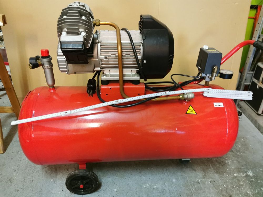 Kompressor 2-Zylinder, 100 Liter, FINI Italy (Gebraucht) in Hittnau für ...