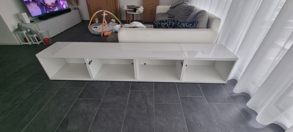 Ikea Besta TV-Möbel / Lowboard mit Glas 240cm (Gebraucht) in für CHF 20 ...