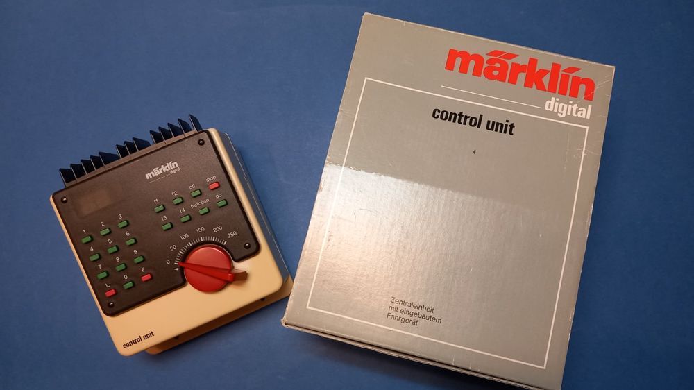 Märklin DIGITAL CONTROL Trafo mit OVP und Beschreibung (Gebraucht) in ...