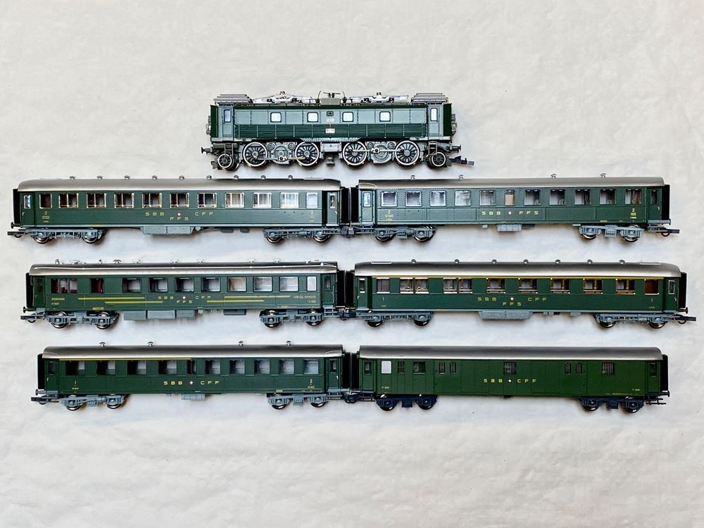 Roco (H0 GS) SBB Gotthard-Schnellzug mit Be 4/6 Epoche III (Gebraucht) in Zürich für CHF 275 ...