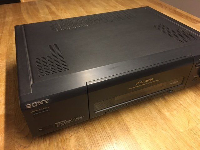Videorecorder Sony SLV-E810 VHS (Gebraucht) in Düdingen für CHF 42 ...