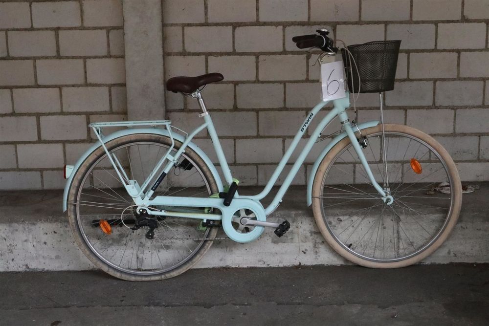 Velo 6 (Defekt) in Winterthur für CHF 51 – mit Lieferung auf Ricardo kaufen