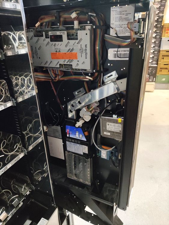 Selecta Snack Getränke Automat, Snack SL, Montecarlo (Gebraucht) in für ...