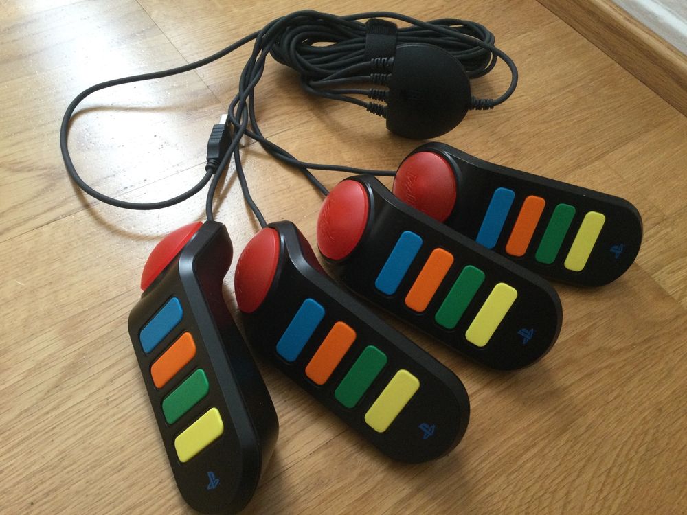 PS2 Buzz Buzzer Set mit 2 tolle spiele (Gebraucht) in Basel für CHF 29 ...