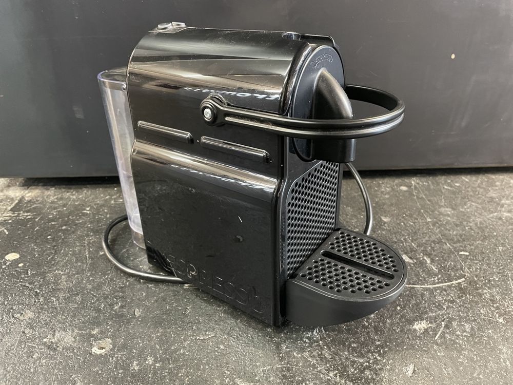 Nespresso Maschine Kaffee Schwarz Kaufen Auf Ricardo