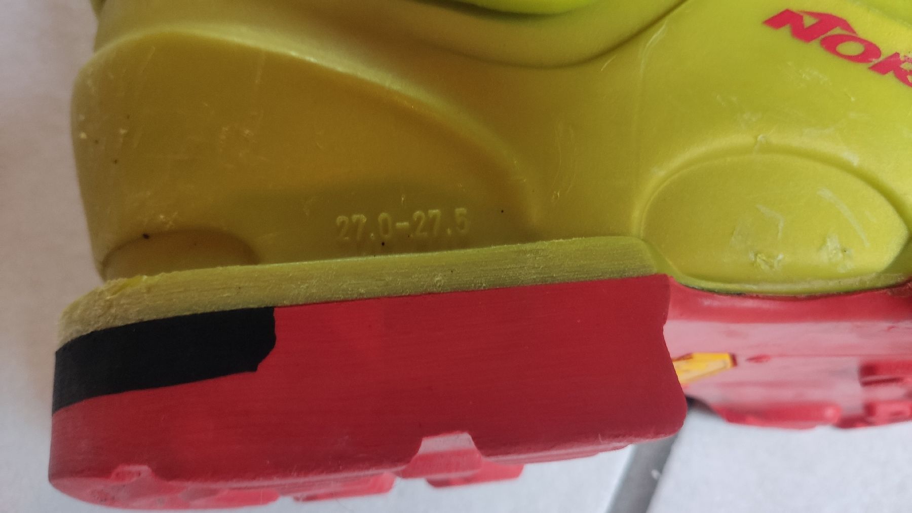 Nordica Tourenskischuh Gr. 27-27.5 (Gebraucht) in Boniswil für CHF 22 ...