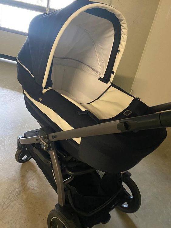 Pousette trio Peg Perego (année 2019) + base isofix | Kaufen auf Ricardo