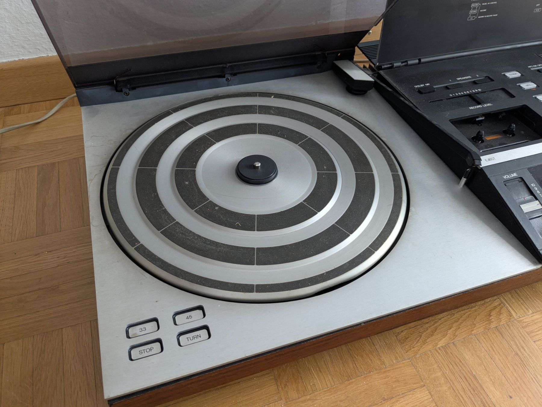 Bang & Olufsen - B&O - Beocenter 7000 DEFEKT (Defekt) in Zürich für CHF ...