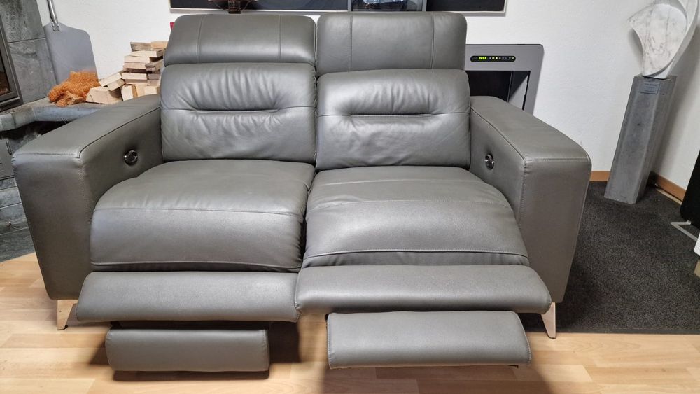Relaxsessel 2er Sofa Leder elektrisch Relaxfunktion (Gebraucht) in Weggis für CHF 330 – nur ...