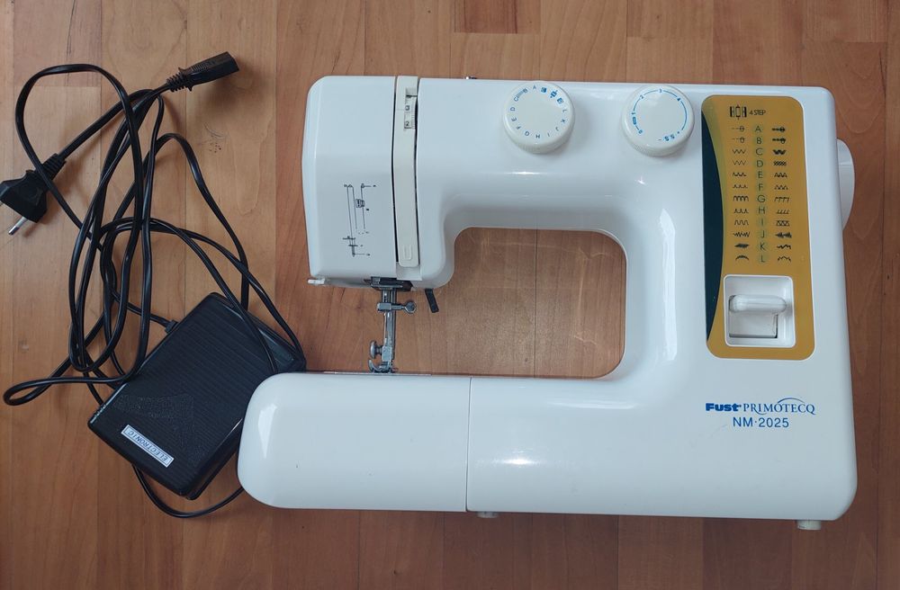 Nähmaschine Fust Primotecq NM 2025 - Motor defekt | Kaufen auf Ricardo