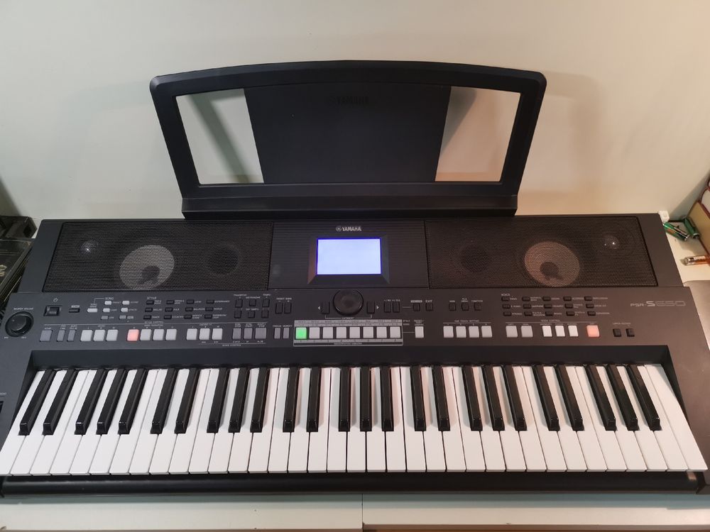 Keyboard Yamaha PSR-S650 (Z4) | Kaufen auf Ricardo