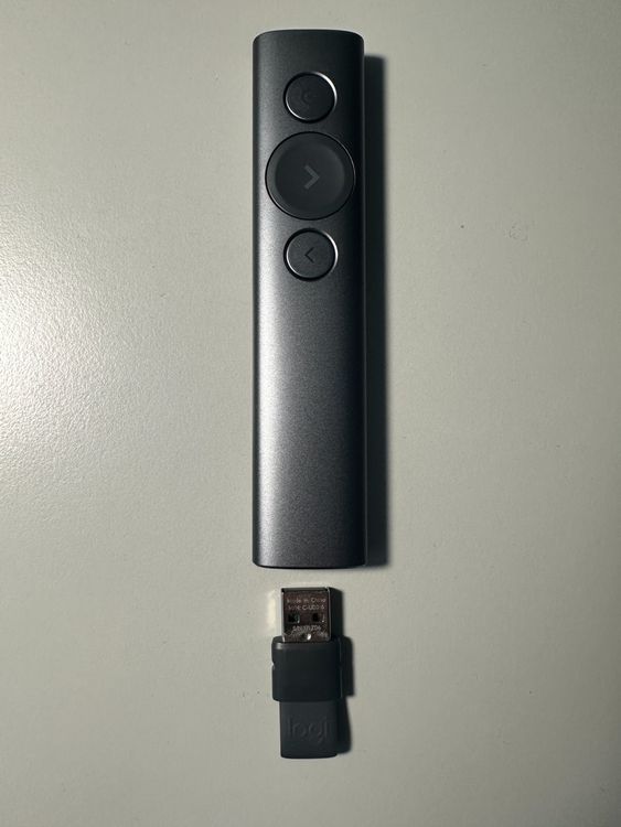 LOGITECH Spotlight Plus Presenter | Kaufen auf Ricardo