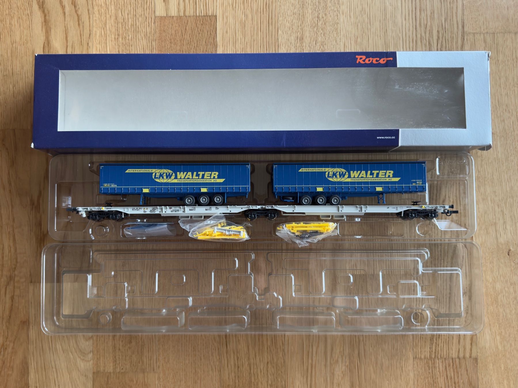 ROCO 67398 Doppeltaschen-Gelenkwagen AAE LKW Walter DC (Neu (gemäss ...