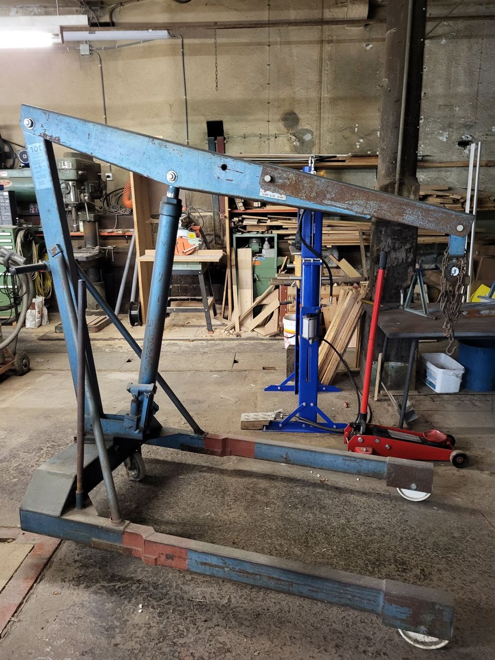 Werkstattkran 1t (Gebraucht) in Gattikon für CHF 80 – nur Abholung auf Ricardo kaufen