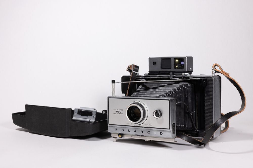 Polaroid Land Camera Automatic 350 (Gebraucht) in Attelwil für CHF 13 ...