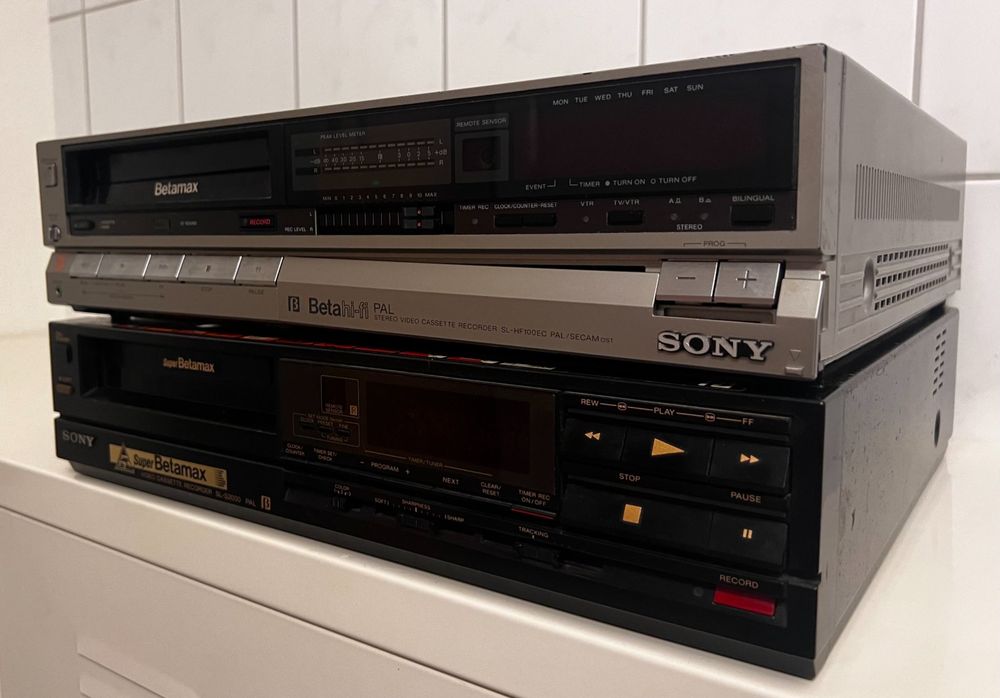 2 x Sony Betamax PAL Defekt (Defekt) in zürich für CHF 99 – nur ...