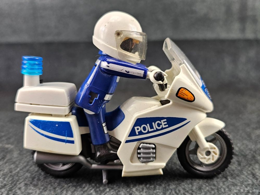 Playmobil Polizei Motorrad (Gebraucht) in Wiedlisbach für CHF 5 – mit Lieferung auf Ricardo kaufen