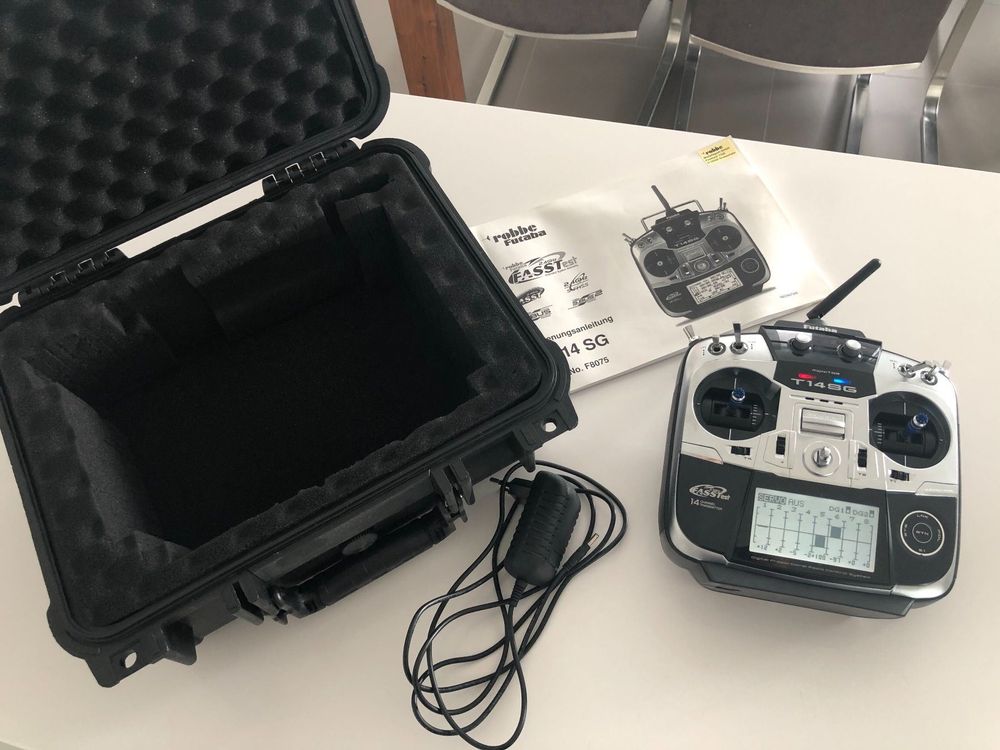 Futaba T14SG | Kaufen auf Ricardo