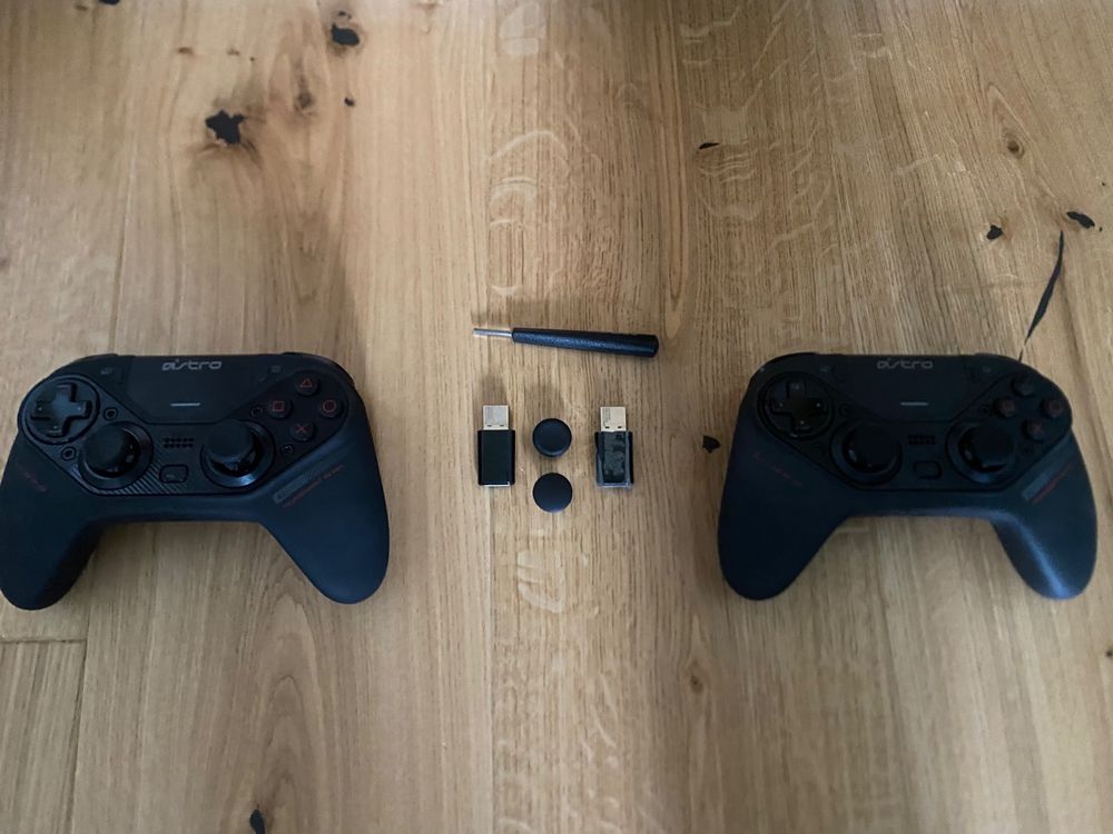 Zwei Astro C40 Controller ab 1.- | Kaufen auf Ricardo