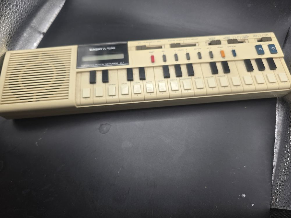 Casio VL-Tone VL-1 Keyboard, Kult Synth, Retro Sound! (Gebraucht) in ...
