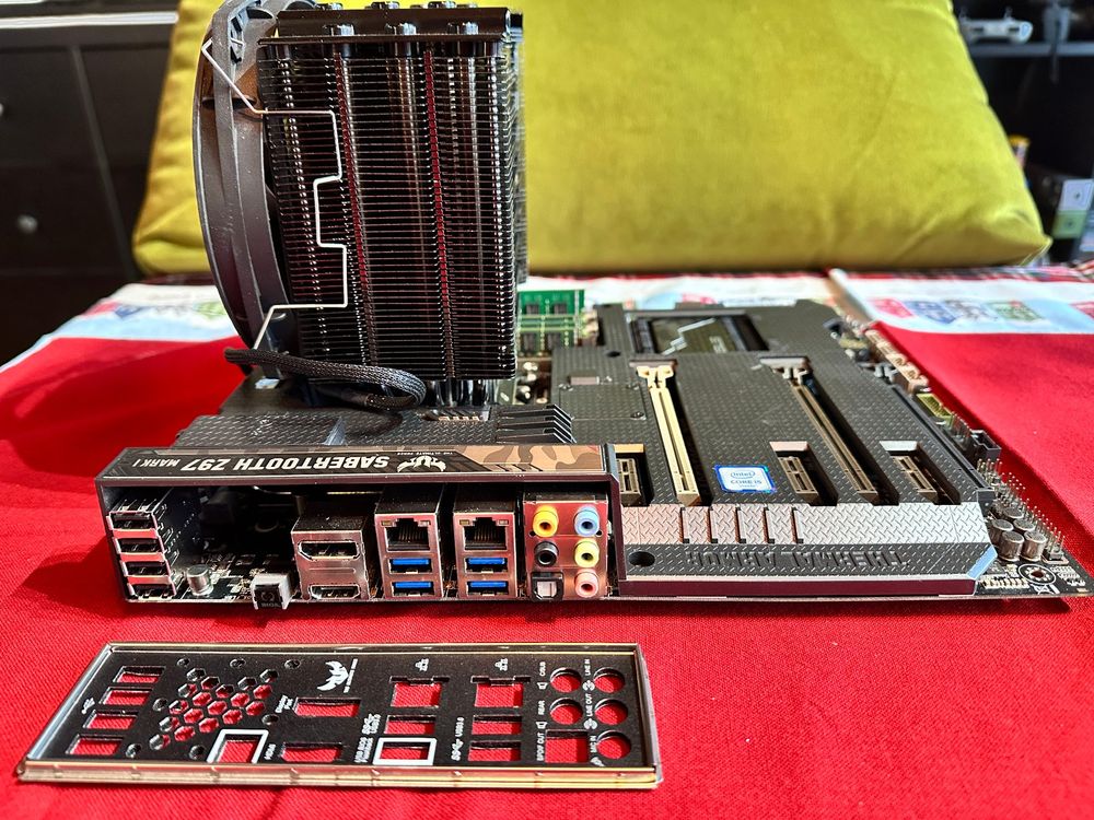 ASUS Mainboard SABERTOOTH Z97 + CPU i5-4670K 3.4 + RAM + FAN (Gebraucht ...
