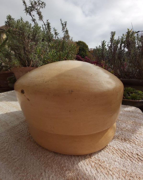 Hutform aus Holz (Gebraucht) in Bern für CHF 50 – mit Lieferung auf ...