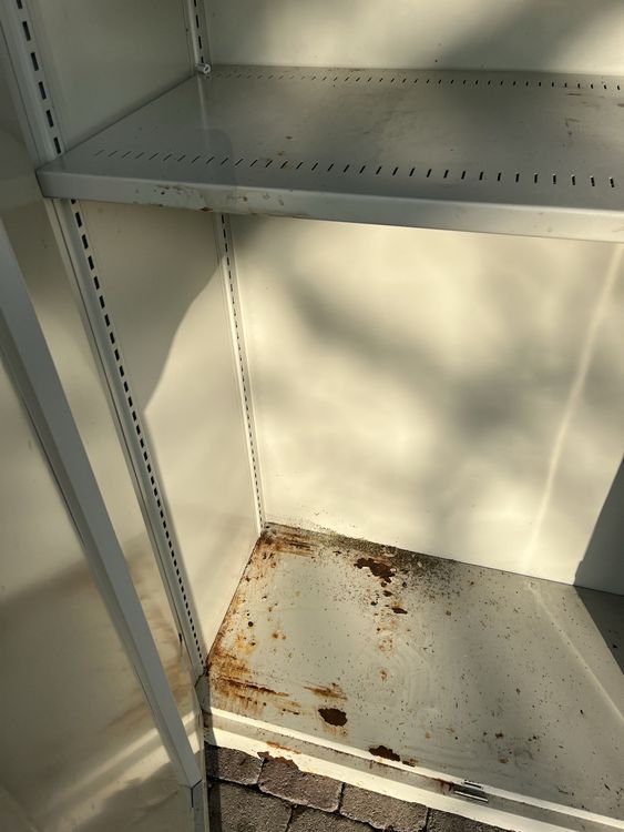 Lista schrank (Defekt) in Wengi b. Büren für CHF 5 – nur Abholung auf ...