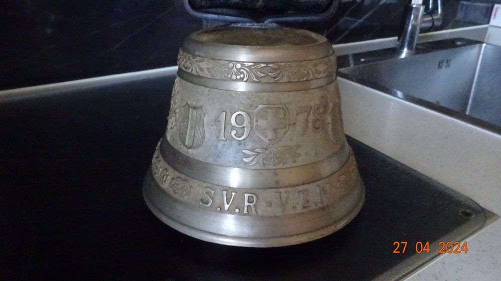 Cloche en bronze 20 Cm diamètre Blondeau Ch. de Fonds | Kaufen auf Ricardo