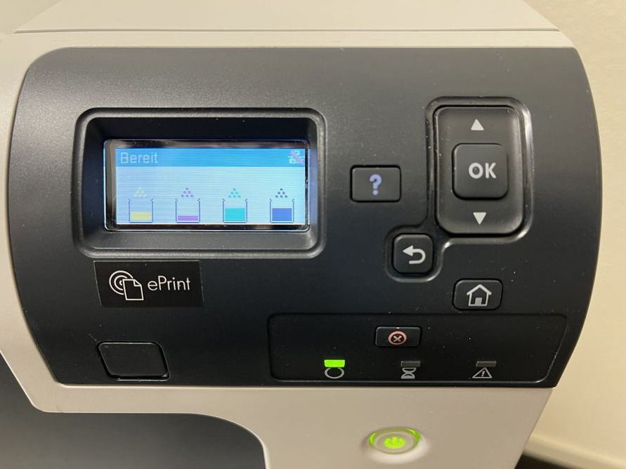 HP Color LaserJet CP5525dn, Top A3/A4 Color Laserdrucker (Gebraucht) in ...